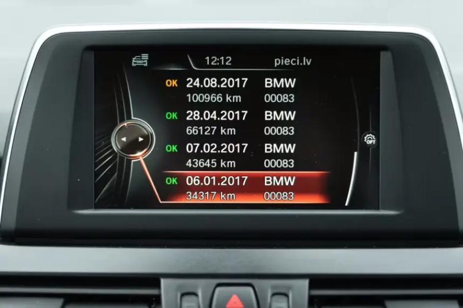Melns BMW 216 2016 Liepāja, ar dzinēja tilpumu 1.50 L un nobraukumu 255 tūkst. km par 11950 €, foto 31 vietnē AUTOMOTO.COM.LV