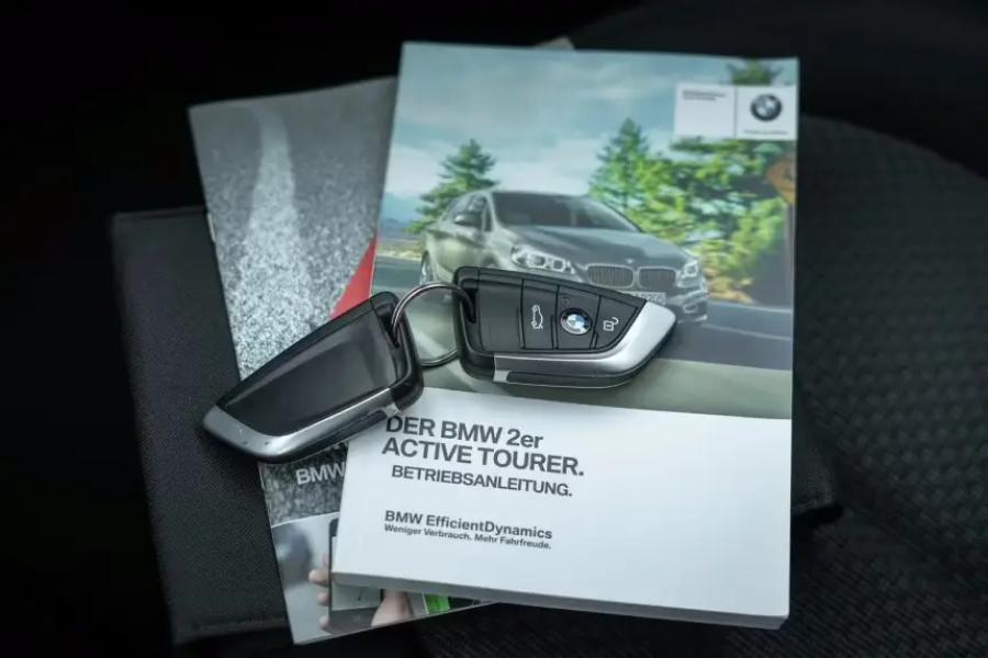 Melns BMW 216 2016 Liepāja, ar dzinēja tilpumu 1.50 L un nobraukumu 255 tūkst. km par 11950 €, foto 34 vietnē AUTOMOTO.COM.LV