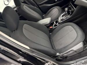 Melns BMW 216 2016 Viļņa, ar dzinēja tilpumu 1.50 L un nobraukumu 305 tūkst. km par 6300 €, foto 7 vietnē AUTOMOTO.COM.LV