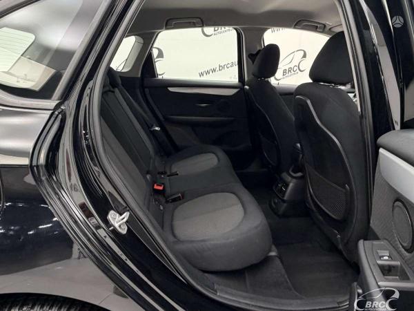 Melns BMW 216 2016 Viļņa, ar dzinēja tilpumu 1.50 L un nobraukumu 305 tūkst. km par 6300 €, foto 10 vietnē AUTOMOTO.COM.LV