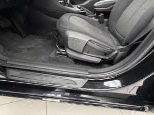 Melns BMW 216 2016 Viļņa, ar dzinēja tilpumu 1.50 L un nobraukumu 305 tūkst. km par 6300 €, foto 23 vietnē AUTOMOTO.COM.LV
