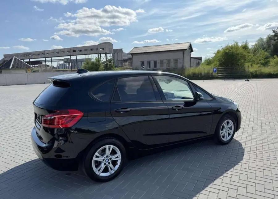 Melns BMW 216 2016 Telšiai, ar dzinēja tilpumu 1.50 L un nobraukumu 166 tūkst. km par 6290 €, foto 7 vietnē AUTOMOTO.COM.LV