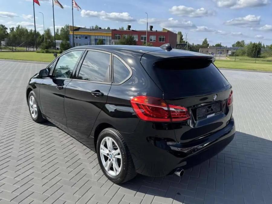 Melns BMW 216 2016 Telšiai, ar dzinēja tilpumu 1.50 L un nobraukumu 166 tūkst. km par 6290 €, foto 9 vietnē AUTOMOTO.COM.LV