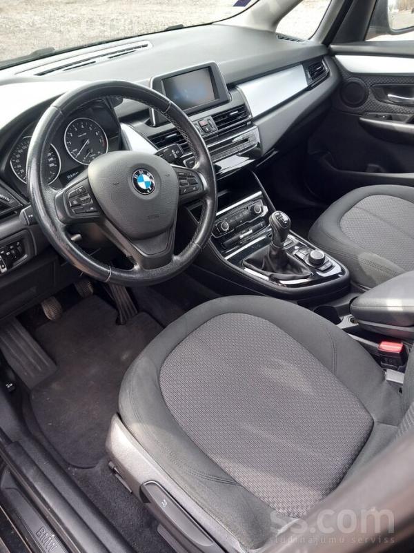 Black BMW 216 2017 in Cesis, with an engine capacity of 1.50 L and mileage of 181 thousand km for 7950 €, photo 3 on AUTOMOTO.COM.LV