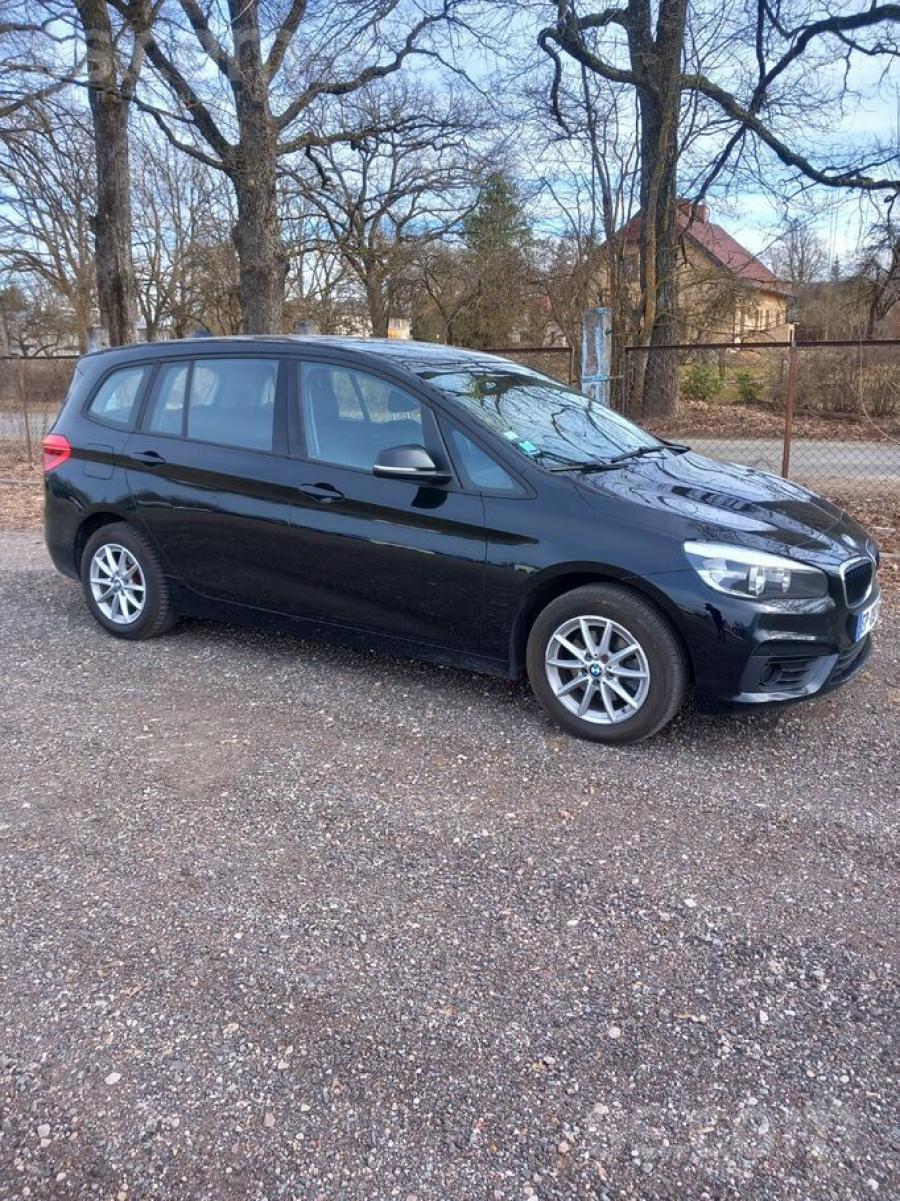Melns BMW 216 2017 Cēsis, ar dzinēja tilpumu 1.50 L un nobraukumu 181 tūkst. km par 7950 €, foto 10 vietnē AUTOMOTO.COM.LV