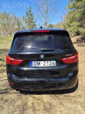 Melns BMW 216 2016 Rīga, ar dzinēja tilpumu 1.50 L un nobraukumu 240 tūkst. km par 9300 €, foto 6 vietnē AUTOMOTO.COM.LV