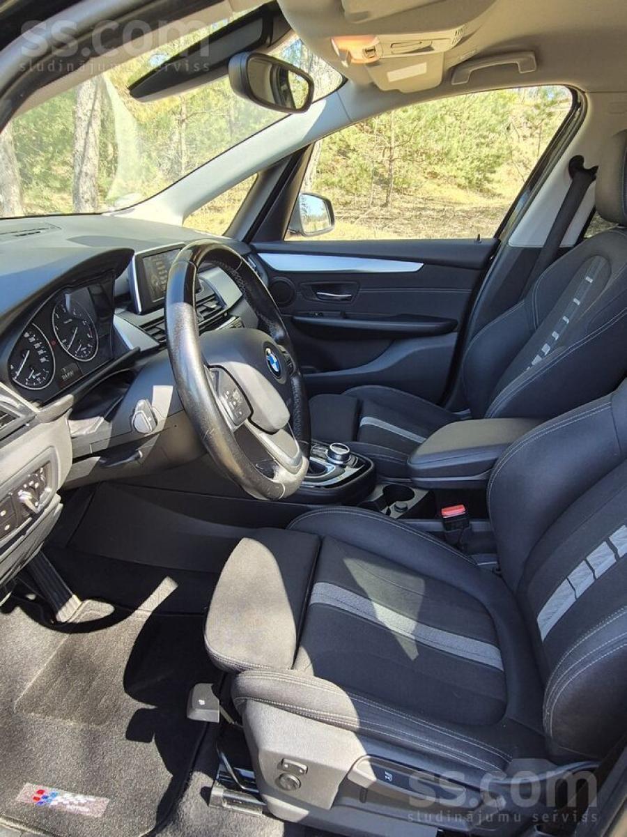 Melns BMW 216 2016 Rīga, ar dzinēja tilpumu 1.50 L un nobraukumu 240 tūkst. km par 9300 €, foto 12 vietnē AUTOMOTO.COM.LV