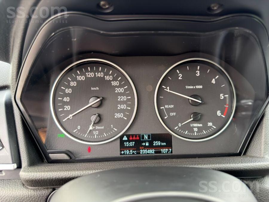 Zils BMW 216 2015 Jelgava, ar dzinēja tilpumu 1.50 L un nobraukumu 236 tūkst. km par 9000 €, foto 18 vietnē AUTOMOTO.COM.LV