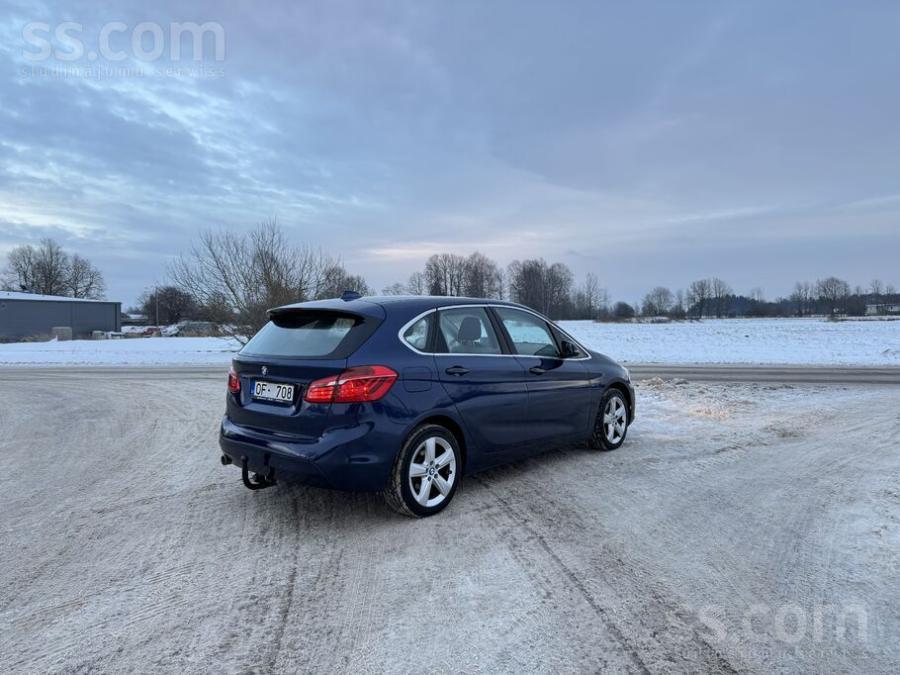Blue BMW 216 2016 in Cesis, with an engine capacity of 1.50 L and mileage of 0 thousand km for 8300 €, photo 6 on AUTOMOTO.COM.LV