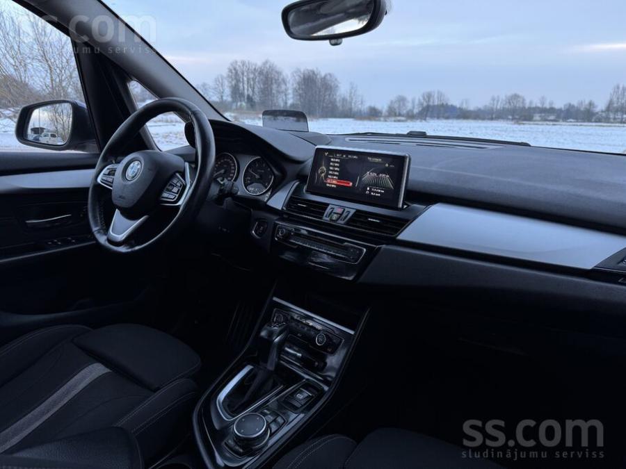 Blue BMW 216 2016 in Cesis, with an engine capacity of 1.50 L and mileage of 0 thousand km for 8300 €, photo 19 on AUTOMOTO.COM.LV