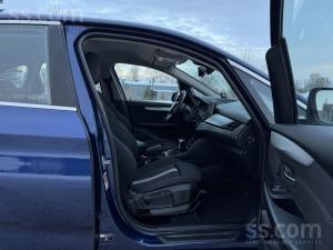 Blue BMW 216 2016 in Cesis, with an engine capacity of 1.50 L and mileage of 0 thousand km for 8300 €, photo 22 on AUTOMOTO.COM.LV