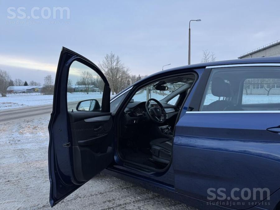 Blue BMW 216 2016 in Cesis, with an engine capacity of 1.50 L and mileage of 0 thousand km for 8300 €, photo 25 on AUTOMOTO.COM.LV