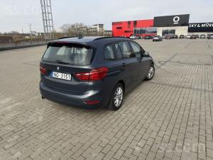 Blue BMW 216 2016 in Riga, with an engine capacity of 1.50 L and mileage of 255 thousand km for 6850 €, photo 7 on AUTOMOTO.COM.LV
