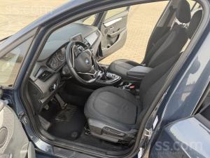 Blue BMW 216 2016 in Riga, with an engine capacity of 1.50 L and mileage of 255 thousand km for 6850 €, photo 15 on AUTOMOTO.COM.LV