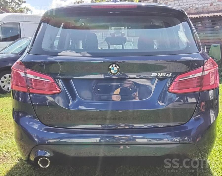 Blue BMW 216 2020 in Riga, with an engine capacity of 1.50 L and mileage of 191 thousand km for 11711 €, photo 6 on AUTOMOTO.COM.LV