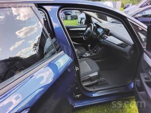 Blue BMW 216 2020 in Riga, with an engine capacity of 1.50 L and mileage of 191 thousand km for 11711 €, photo 15 on AUTOMOTO.COM.LV