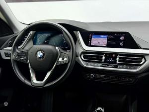 Blue BMW 216 2022 in Vilnius, with an engine capacity of 1.50 L and mileage of 50 thousand km for 17499 €, photo 17 on AUTOMOTO.COM.LV