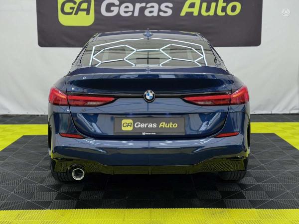 Blue BMW 216 2022 in Vilnius, with an engine capacity of 1.50 L and mileage of 50 thousand km for 17300 €, photo 5 on AUTOMOTO.COM.LV