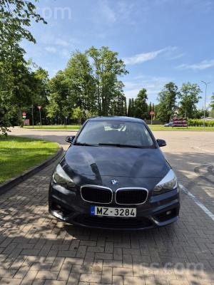 Blue BMW 216 2016 in Riga, with an engine capacity of 1.50 L and mileage of 186 thousand km for 8600 €, photo 7 on AUTOMOTO.COM.LV