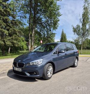 Blue BMW 216 2016 in Riga, with an engine capacity of 1.50 L and mileage of 186 thousand km for 8600 €, photo 15 on AUTOMOTO.COM.LV