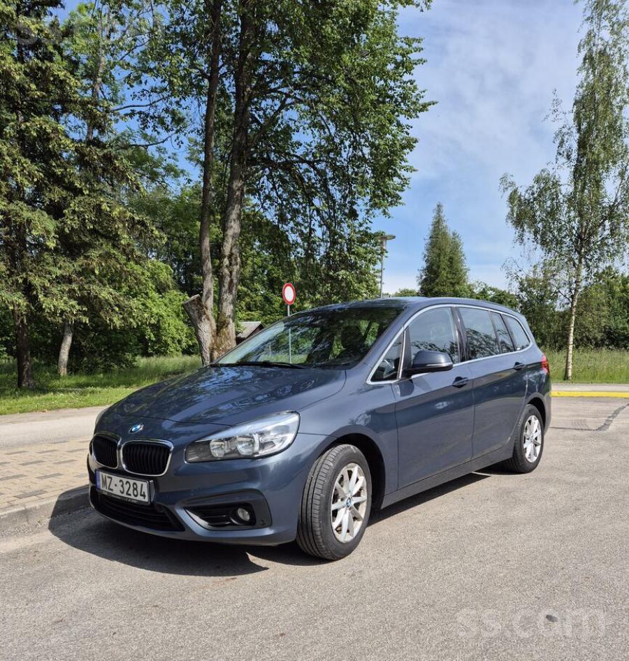 Blue BMW 216 2016 in Riga, with an engine capacity of 1.50 L and mileage of 186 thousand km for 8600 €, photo 15 on AUTOMOTO.COM.LV