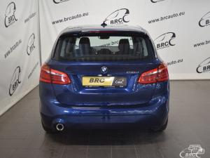 Blue BMW 216 2020 in Riga, with an engine capacity of 1.50 L and mileage of 191 thousand km for 12700 €, photo 23 on AUTOMOTO.COM.LV
