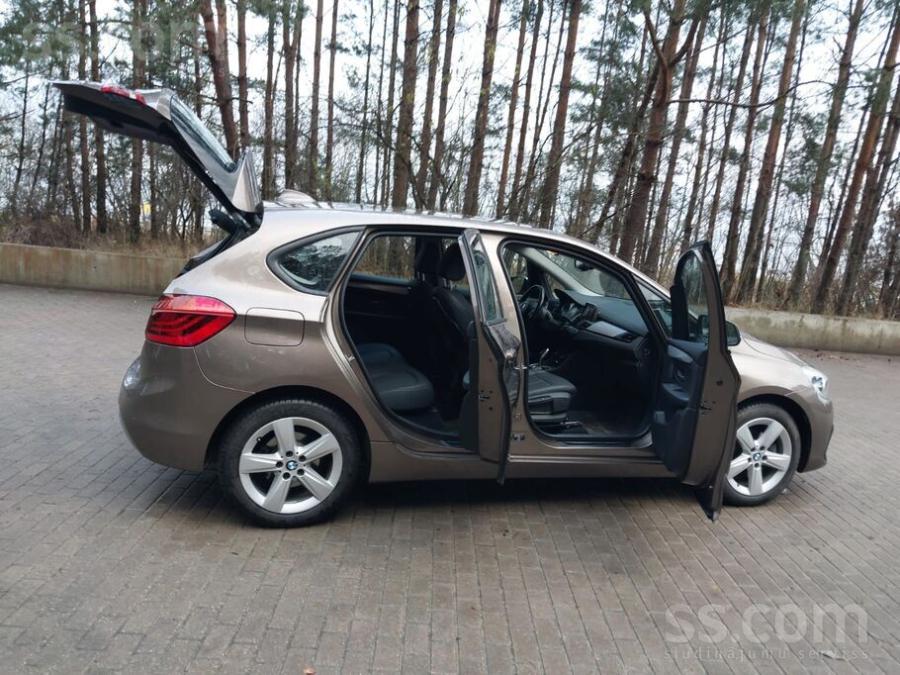 Brown BMW 216 2019 in Jurmala, with an engine capacity of 1.50 L and mileage of 168 thousand km for 14350 €, photo 9 on AUTOMOTO.COM.LV
