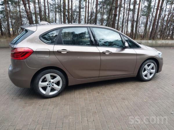 Brown BMW 216 2019 in Jurmala, with an engine capacity of 1.50 L and mileage of 171 thousand km for 12450 €, photo 2 on AUTOMOTO.COM.LV