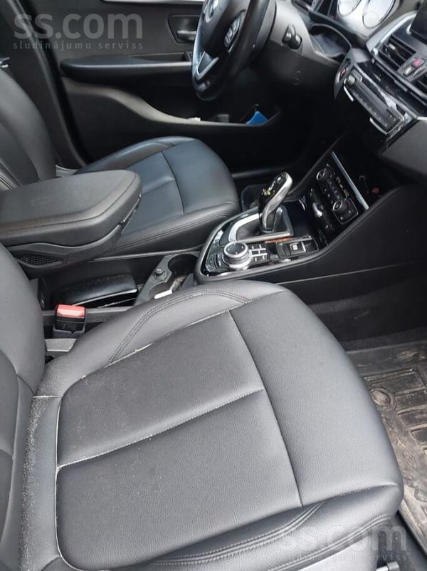 Brown BMW 216 2019 in Jurmala, with an engine capacity of 1.50 L and mileage of 171 thousand km for 12450 €, photo 7 on AUTOMOTO.COM.LV