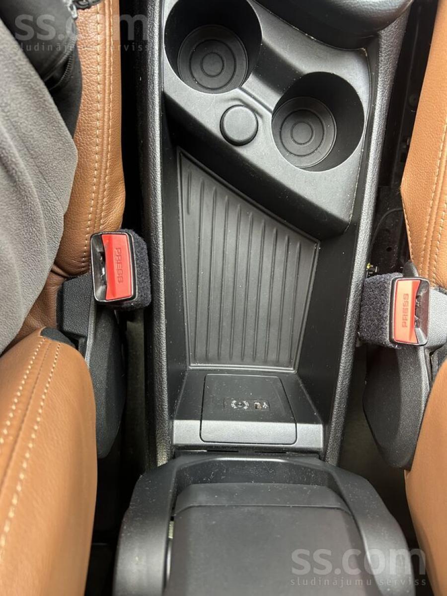 Brūns BMW 216 2015 Alūksne, ar dzinēja tilpumu 1.50 L un nobraukumu 0 tūkst. km par 7800 €, foto 24 vietnē AUTOMOTO.COM.LV