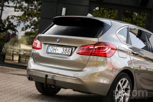 Brown BMW 216 2016 in Jelgava, with an engine capacity of 1.50 L and mileage of 185 thousand km for 9990 €, photo 11 on AUTOMOTO.COM.LV