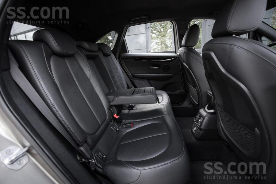 Brown BMW 216 2016 in Jelgava, with an engine capacity of 1.50 L and mileage of 185 thousand km for 9990 €, photo 19 on AUTOMOTO.COM.LV