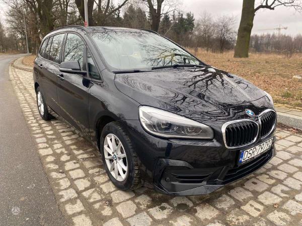 Melns BMW 216 Gran Tourer 2021 Viļņa, ar dzinēja tilpumu 1.50 L un nobraukumu 162 tūkst. km par 13189 €, foto 1 vietnē AUTOMOTO.COM.LV