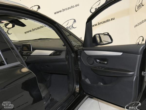 Black BMW 216 Gran Tourer 2015 in Avizieniai, with an engine capacity of 1.50 L and mileage of 285 thousand km for 6800 €, photo 8 on AUTOMOTO.COM.LV