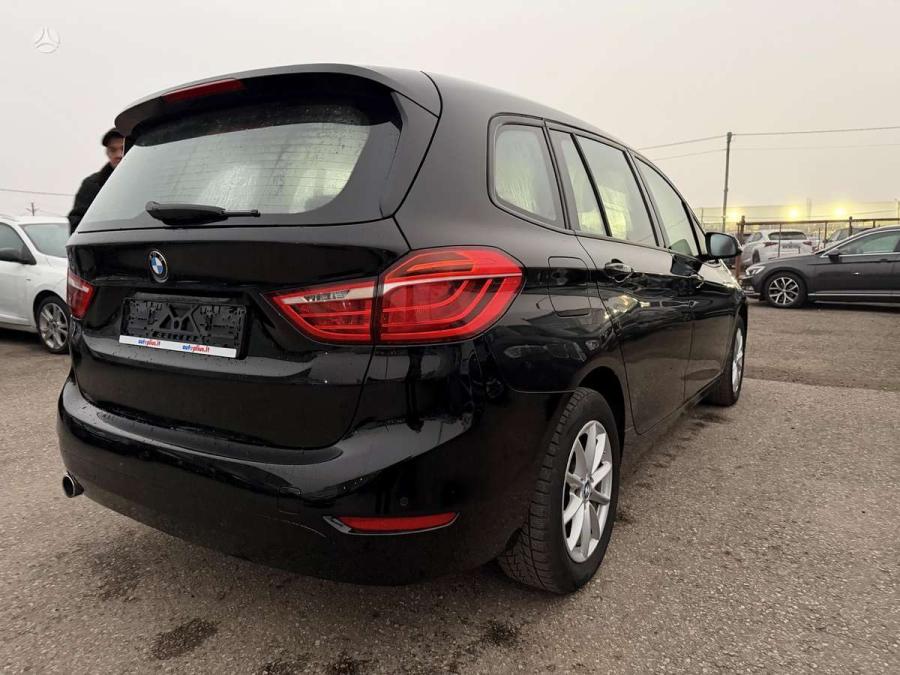 Black BMW 216 Gran Tourer 2016 in Kaunas, with an engine capacity of 1.50 L and mileage of 201 thousand km for 9450 €, photo 7 on AUTOMOTO.COM.LV