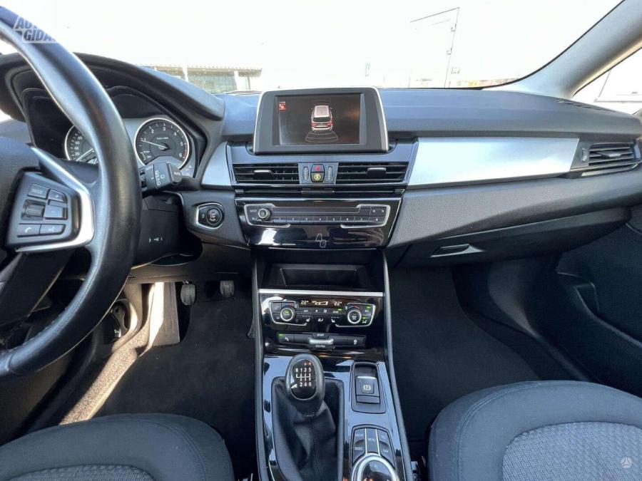 Black BMW 216 Gran Tourer 2016 in Siauliai, with an engine capacity of 1.50 L and mileage of 222 thousand km for 8300 €, photo 24 on AUTOMOTO.COM.LV