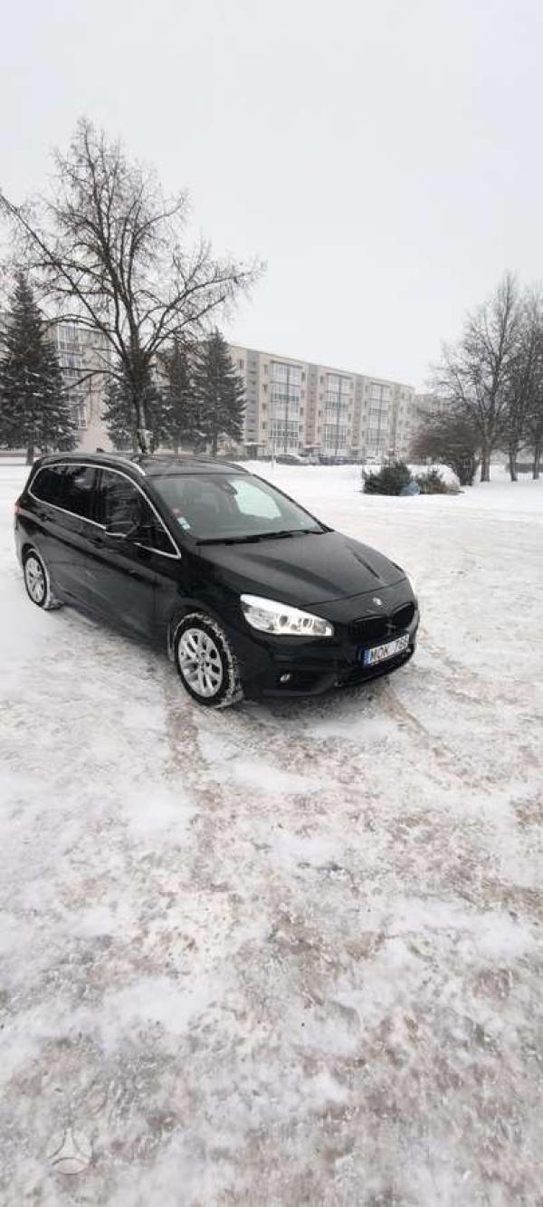 Black BMW 216 Gran Tourer 2016 in Mazeikiai, with an engine capacity of 1.50 L and mileage of 214 thousand km for 8200 €, photo 6 on AUTOMOTO.COM.LV
