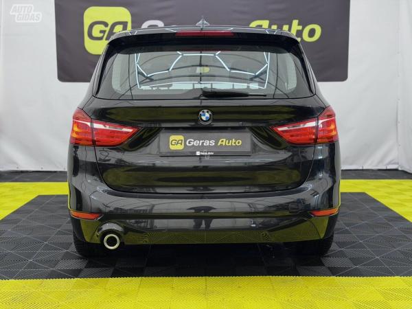 Black BMW 216 Gran Tourer 2019 in Avizieniai, with an engine capacity of 1.50 L and mileage of 122 thousand km for 10999 €, photo 5 on AUTOMOTO.COM.LV