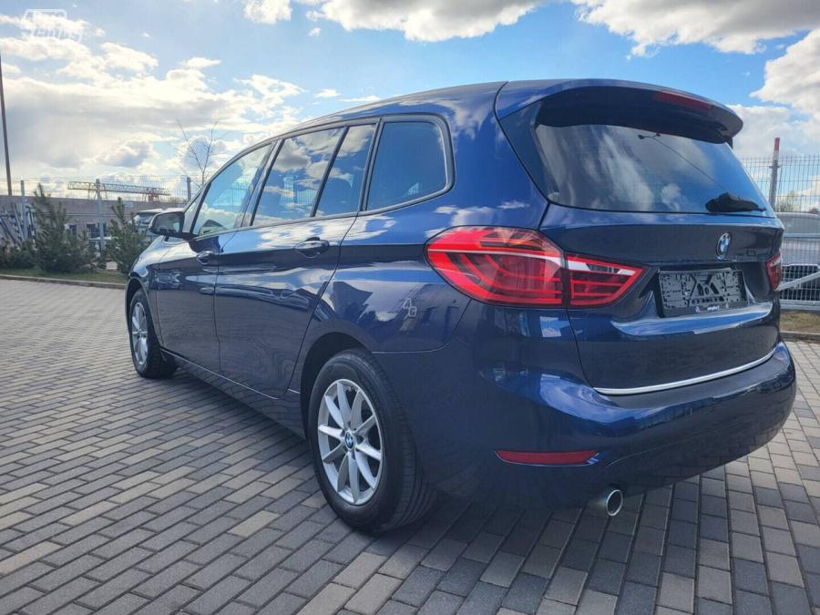 Blue BMW 216 Gran Tourer 2016 in Siauliai, with an engine capacity of 1.50 L and mileage of 159 thousand km for 7900 €, photo 7 on AUTOMOTO.COM.LV