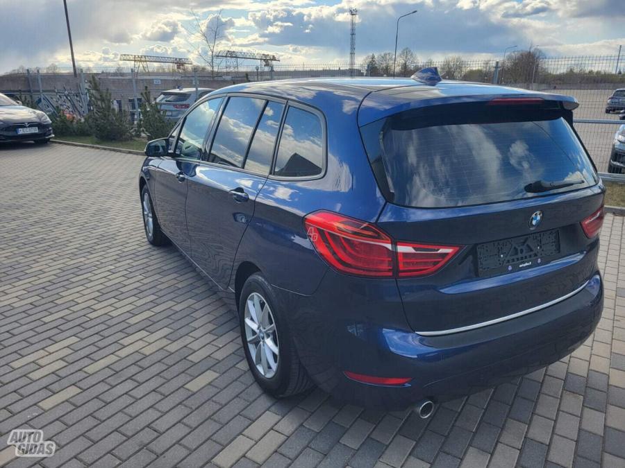 Blue BMW 216 Gran Tourer 2016 in Siauliai, with an engine capacity of 1.50 L and mileage of 159 thousand km for 7900 €, photo 8 on AUTOMOTO.COM.LV