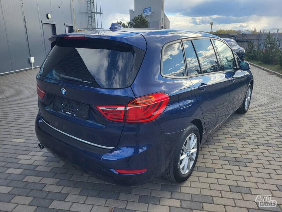 Blue BMW 216 Gran Tourer 2016 in Siauliai, with an engine capacity of 1.50 L and mileage of 159 thousand km for 7900 €, photo 12 on AUTOMOTO.COM.LV