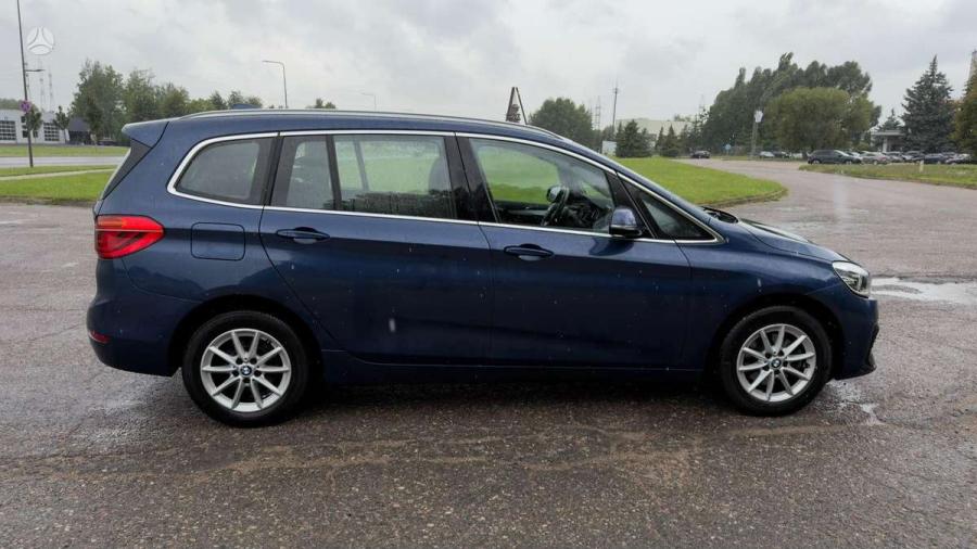Синий БМВ 216 Gran Tourer 2022 в Каунас, объемом двигателя 1.50 л и пробегом 166 тыс. км за 15428 €, фото 6 на AUTOMOTO.COM.LV