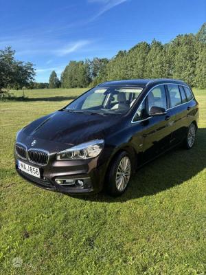 Коричневый БМВ 216 Gran Tourer 2015 в Клайпеда, объемом двигателя 1.50 л и пробегом 290 тыс. км за 8700 €, фото 4 на AUTOMOTO.COM.LV