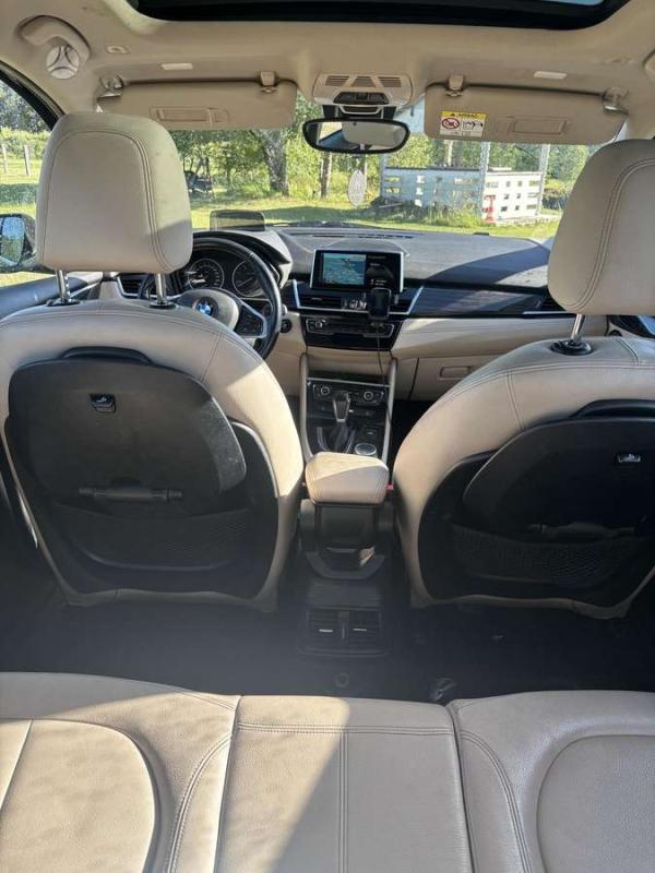 Brūns BMW 216 Gran Tourer 2015 Klaipėda, ar dzinēja tilpumu 1.50 L un nobraukumu 290 tūkst. km par 8700 €, foto 6 vietnē AUTOMOTO.COM.LV