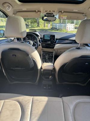 Коричневый БМВ 216 Gran Tourer 2015 в Клайпеда, объемом двигателя 1.50 л и пробегом 290 тыс. км за 8700 €, фото 7 на AUTOMOTO.COM.LV