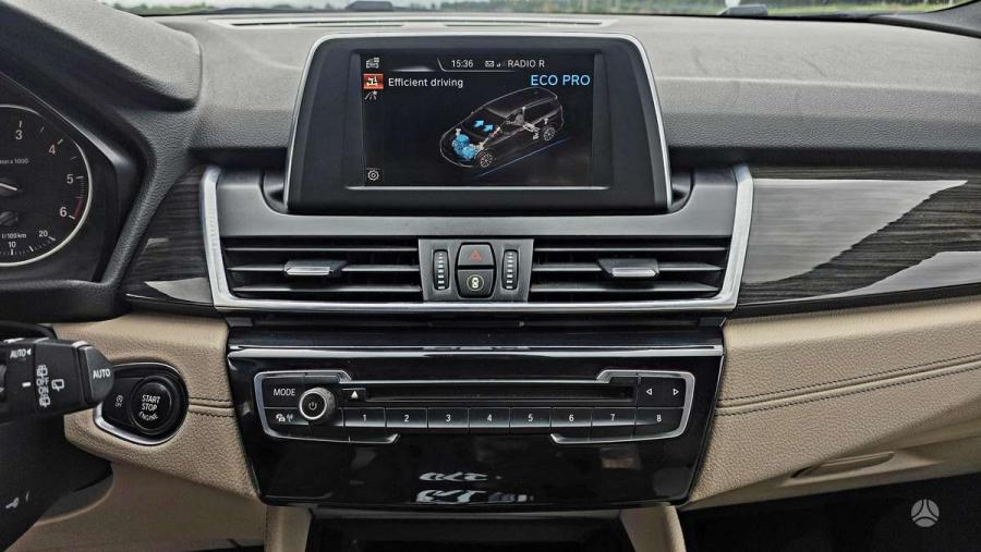 Brūns BMW 216 Gran Tourer 2015 Šauļi, ar dzinēja tilpumu 1.50 L un nobraukumu 290 tūkst. km par 6500 €, foto 30 vietnē AUTOMOTO.COM.LV