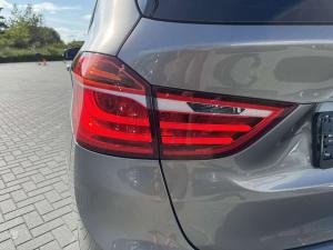 Brown BMW 216 Gran Tourer 2016 in Telschi, with an engine capacity of 1.50 L and mileage of 246 thousand km for 8300 €, photo 16 on AUTOMOTO.COM.LV