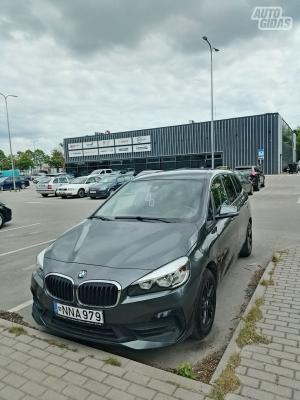 Pelēks BMW 216 Gran Tourer 2018 Panevēža, ar dzinēja tilpumu 1.50 L un nobraukumu 213 tūkst. km par 9999 €, foto 6 vietnē AUTOMOTO.COM.LV