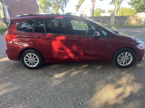 Красный БМВ 216 Gran Tourer 2016 в Вилкавишкис, объемом двигателя 2.00 л и пробегом 312 тыс. км за 7300 €, фото 8 на AUTOMOTO.COM.LV