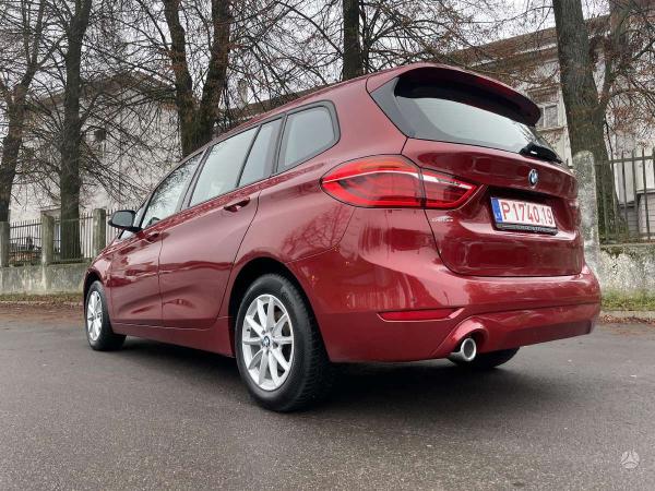 Red BMW 216 Gran Tourer 2018 in Kaunas, with an engine capacity of 1.50 L and mileage of 212 thousand km for 6600 €, photo 10 on AUTOMOTO.COM.LV